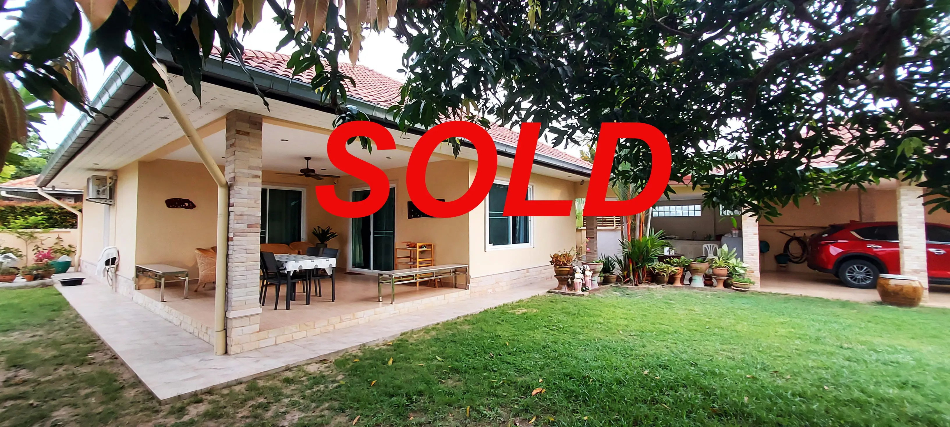 Quality Villa near Mae Ramphueng Beach in Rayong